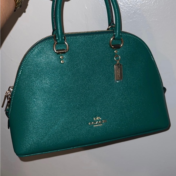 Coach | Bags | Lovely Hunter Green Coach Bag Also Comes With Straps For ...